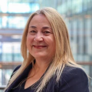 Anna Williams | Service & leadership | University of Technology Sydney