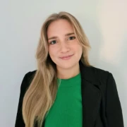 Hannah Mullen | About | University of Technology Sydney