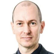 Josh Pienaar | About | University of Technology Sydney